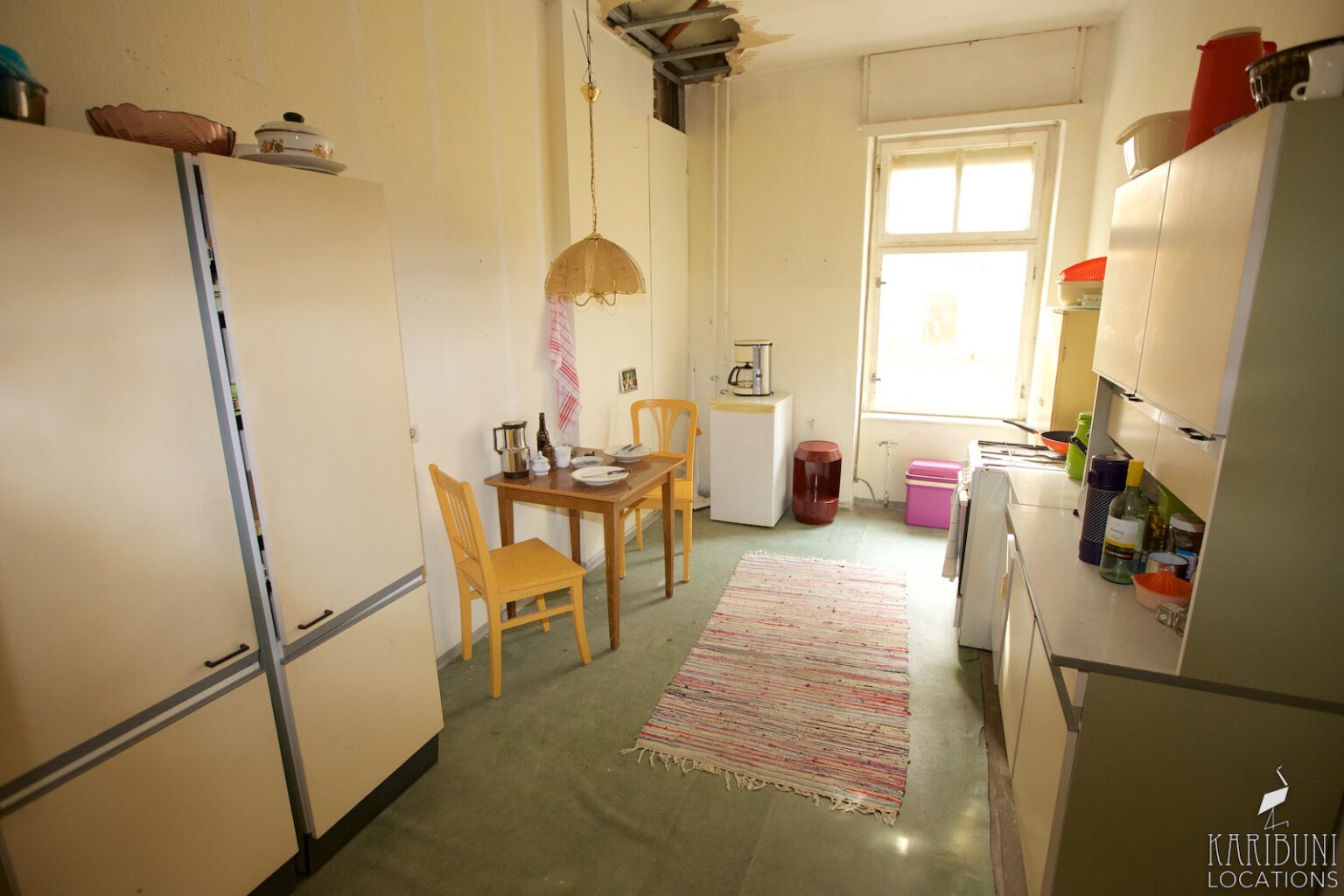 Altmodische Rentner Wohnung | KARIBUNI